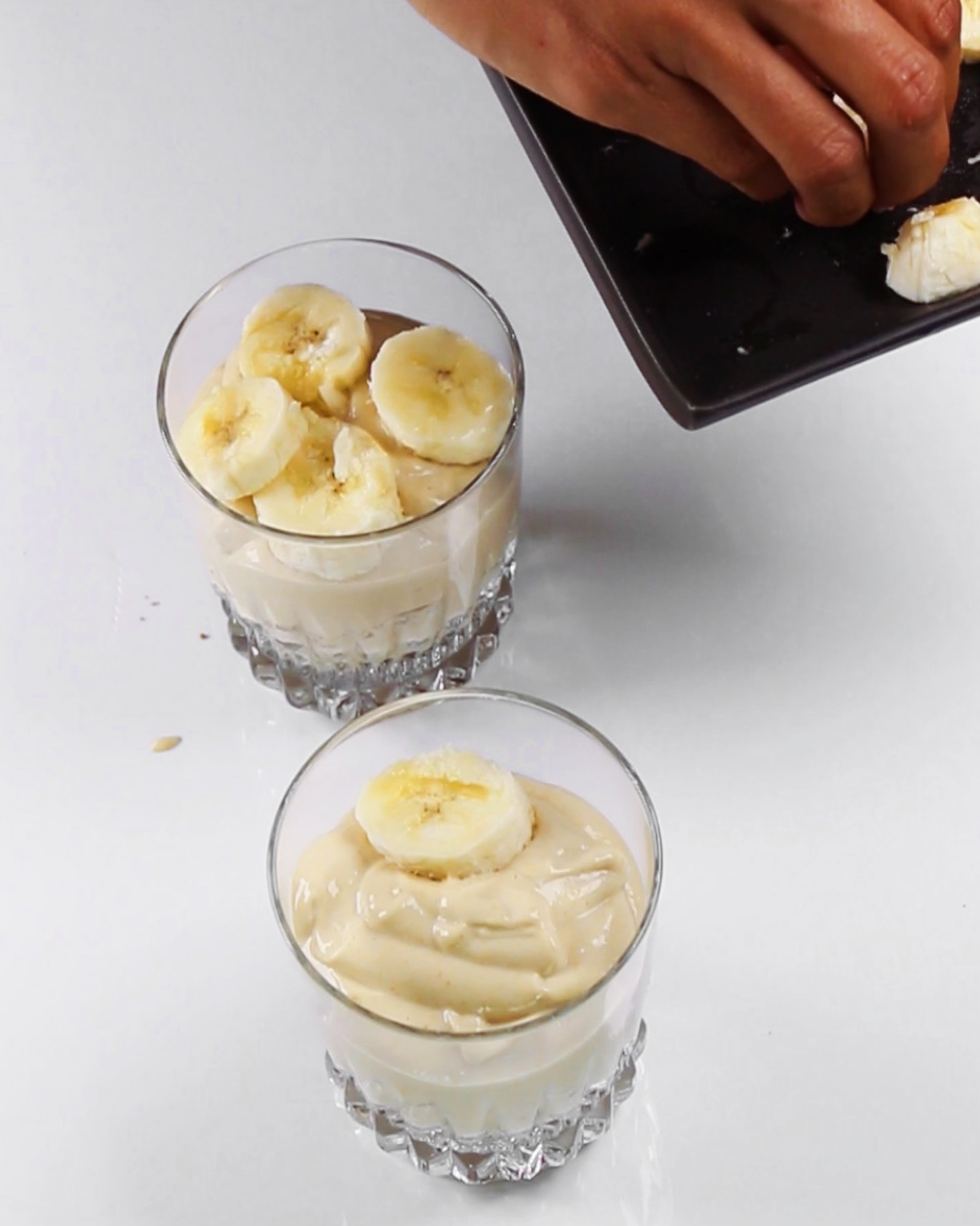 Romige Laagjes Vegan Prote ne Yoghurt Met Speculaas En Banaan SUPPLEAM Romige Laagjes Vegan Prote ne Yoghurt Met Speculaas En Banaan SUPPLEAM